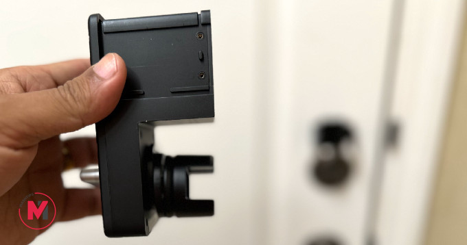 SwitchBot Wi-Fi Smart Lock Review: Convert Your Door Lock to Smart in ...